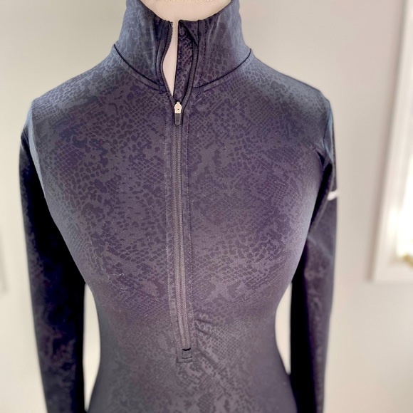 Nike | Tops | Nike Pro 2 Zip | Poshmark